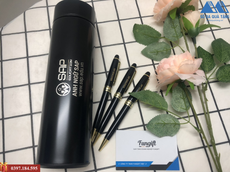 Bộ Quà Tặng Bình Giữ Nhiệt Bút Ký Khắc Logo Anh Ngữ SAP Tại Hà Nội